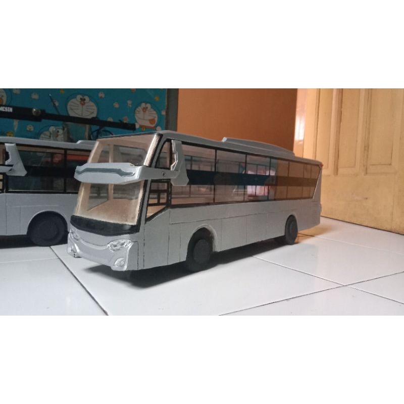 Jual MENTAHAN MINIATUR BUS JETBUS 5 SKALA 1:20 | Shopee Indonesia
