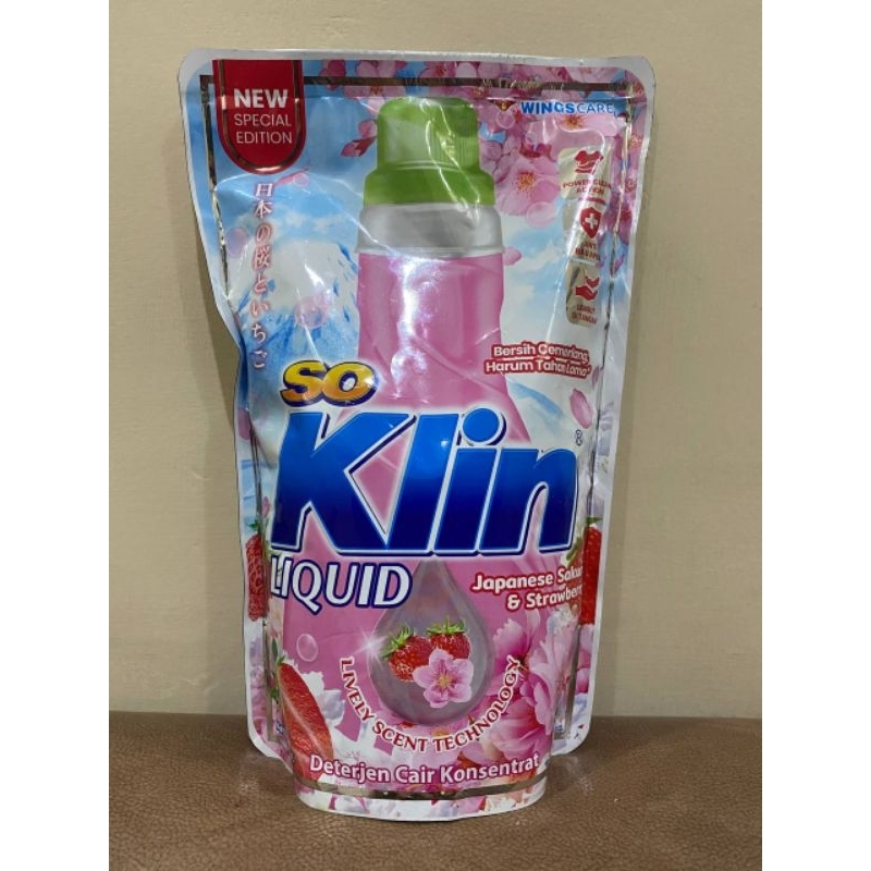 Jual So Klin Detergent Cair Japanese Sakura Strawberry 720 ml | Shopee Indonesia