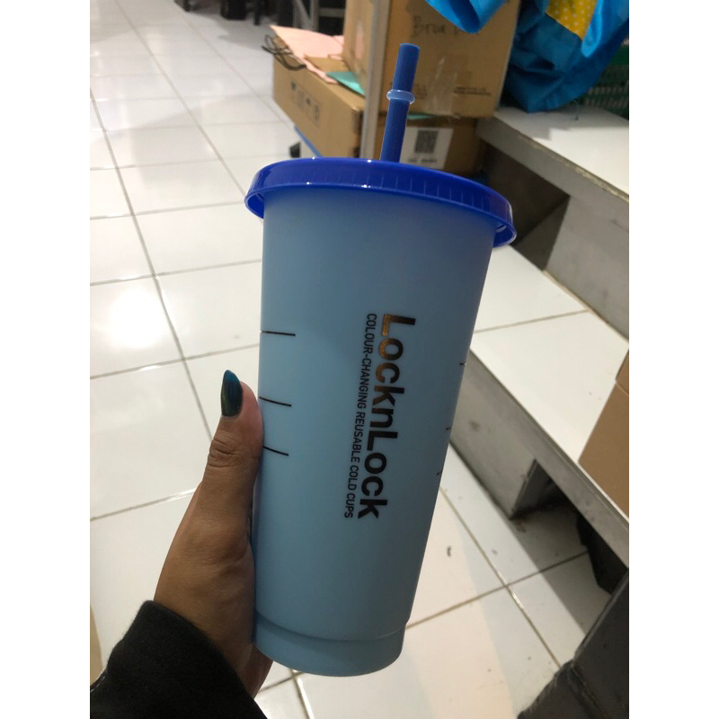 Jual LocknLock Color Changing Botol Minum Sedotan Warna Warni isi 3 710ml | Shopee Indonesia