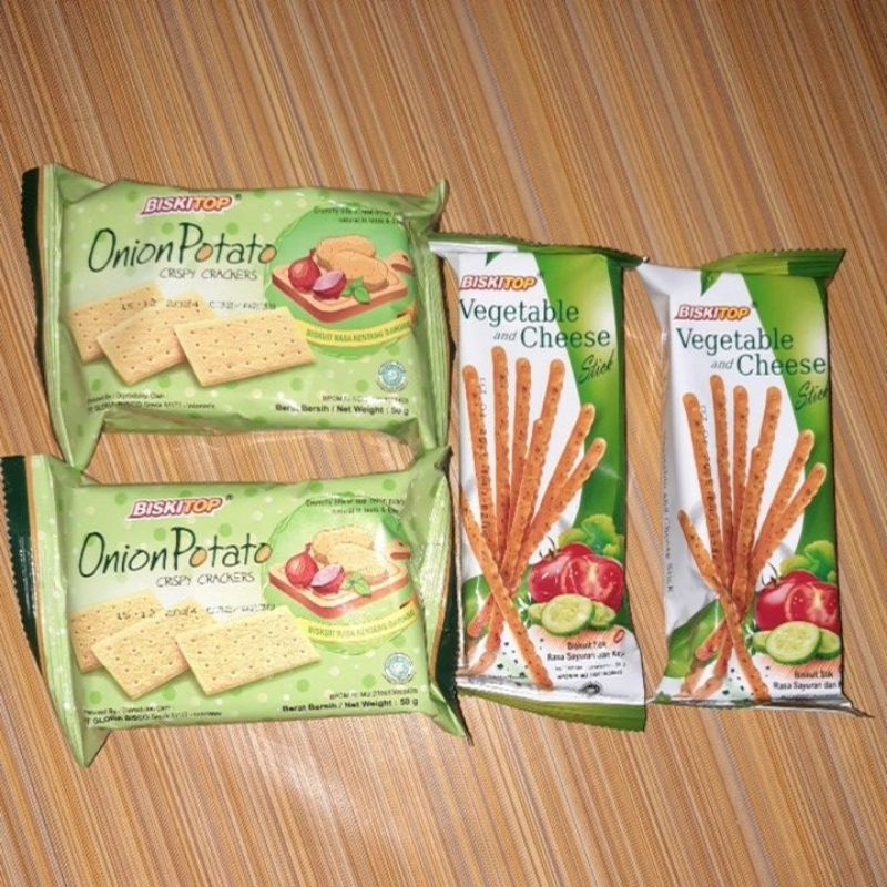 Jual BISKITOP ONION POTATO CRISPY CRACKERS DAN VEGETABLE AND CHEESE ...