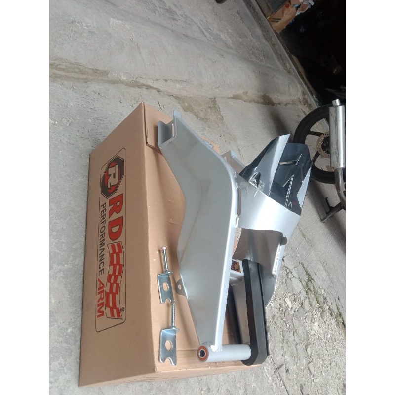Jual swing arm RD racing model gp banana for old vixion rem tromol dan new vixion nvl new vixion ...