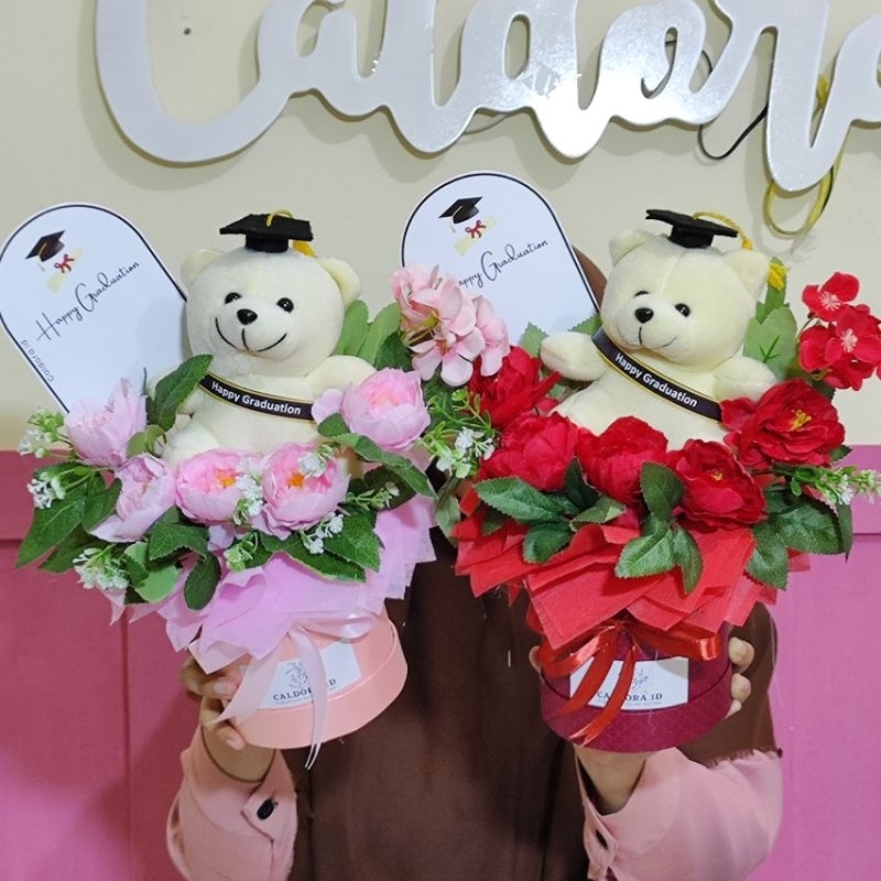 Jual Buket Bucket Bunga Bloom Box Caldora.id CLDRA2. Buket Wisuda Ulang ...
