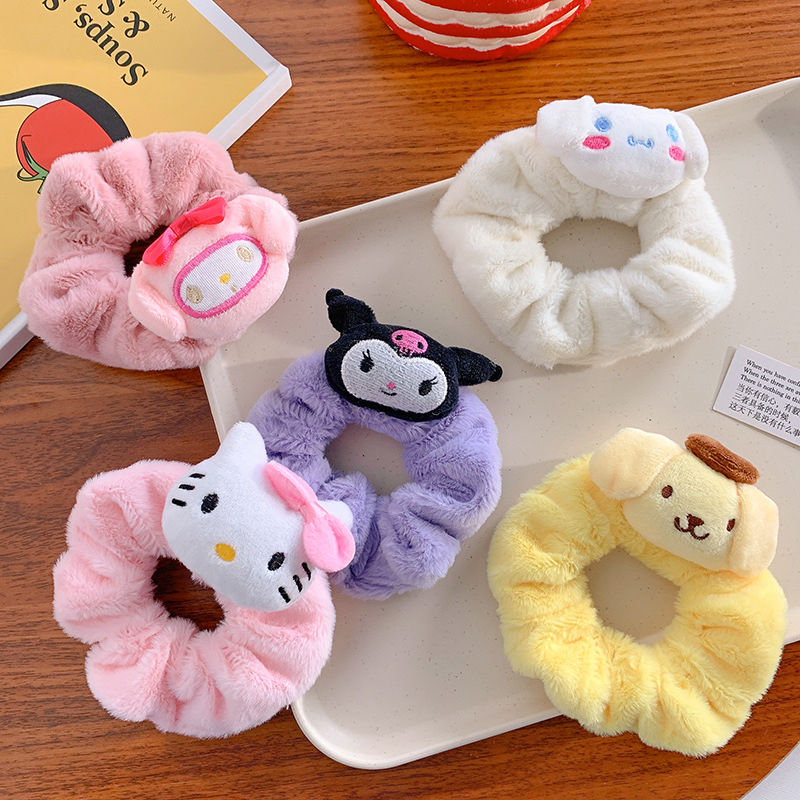Jual Town Shell - sanrio furry scrunchy / scrunchie / scrunchies / ikat ...