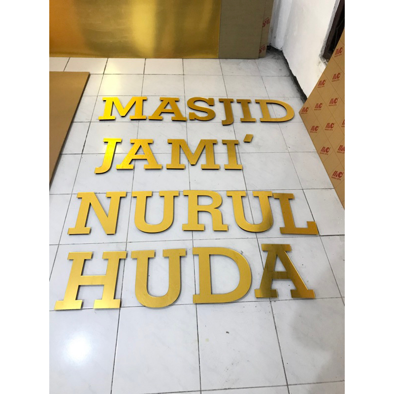 Jual TULISAN DINDING AKRILIK GOLD TIMBUL | Shopee Indonesia