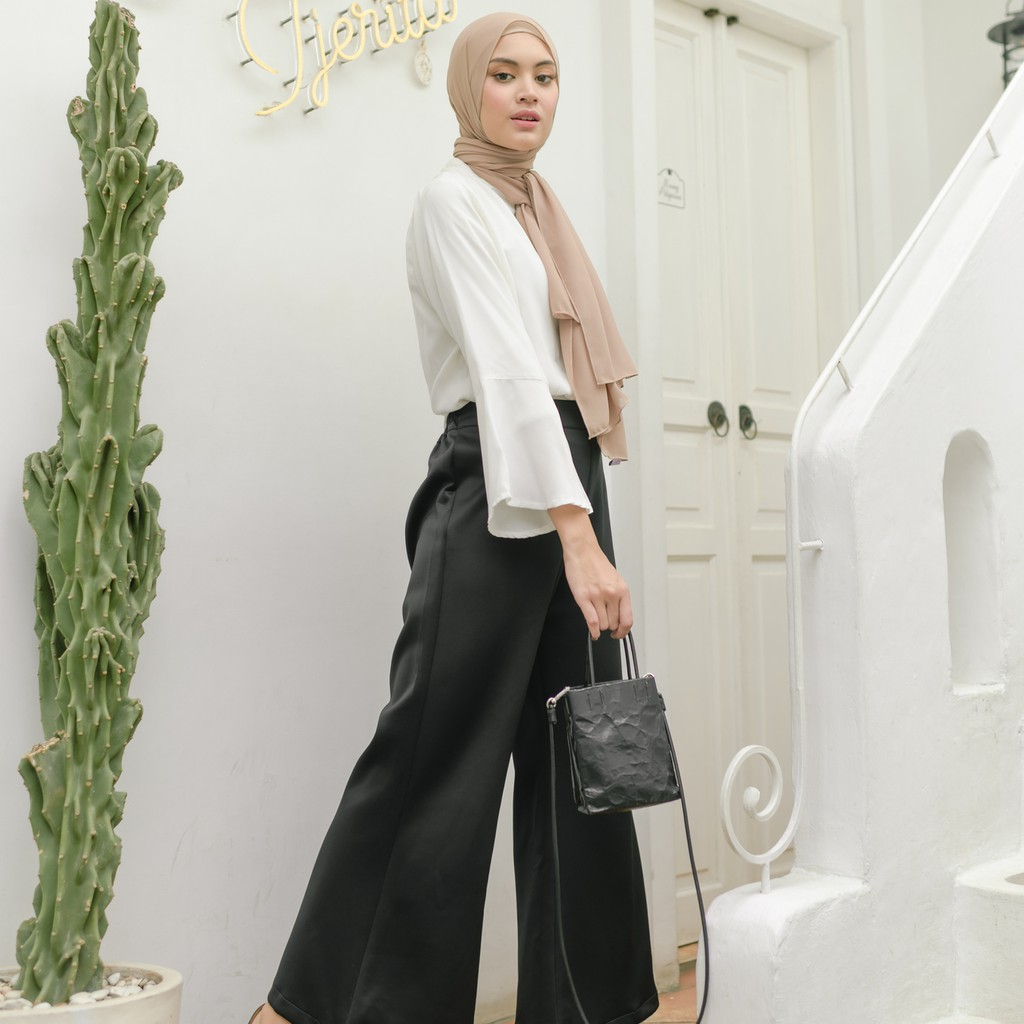 Jual Lozy Hijab - Celana Cleo Pants ( Kulot Scuba ) | Shopee Indonesia