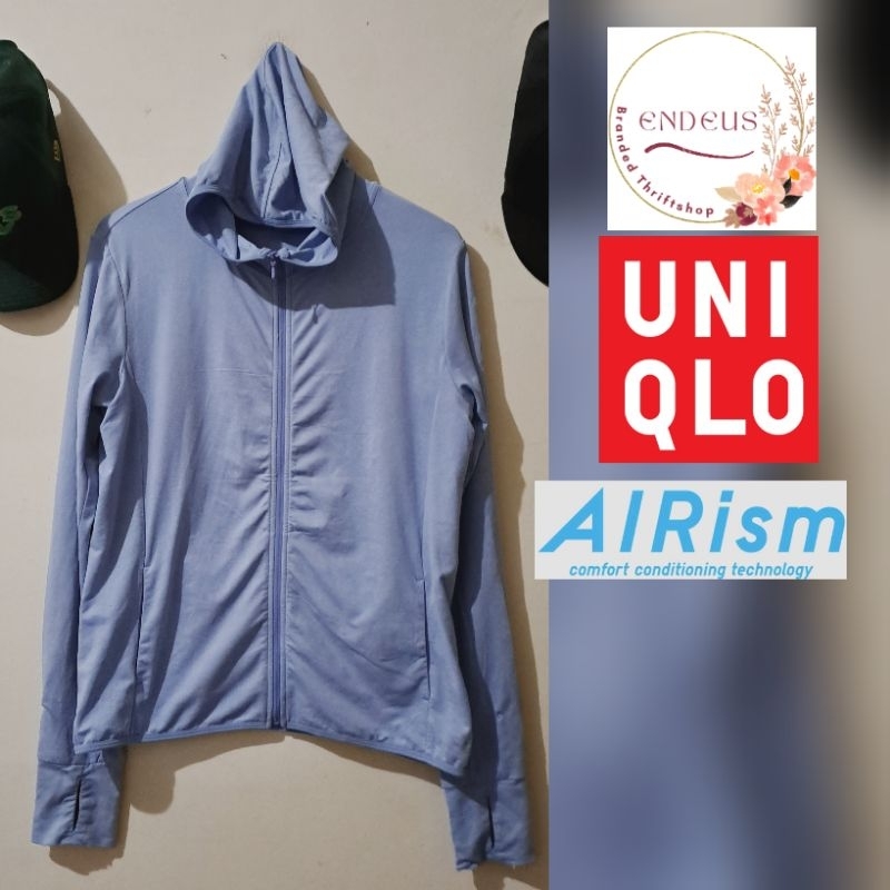 Jual JAKET RUNNING UNIQLO AIRism SIZE L WARNA BIRU (ADA MINUS) | Shopee ...