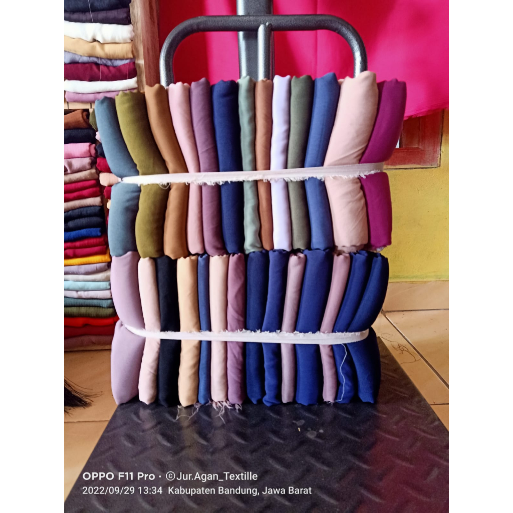 Jual Kain Kiloan dan Bahan Potongan Paket Penjahit Harga Rp. 500rbu ...