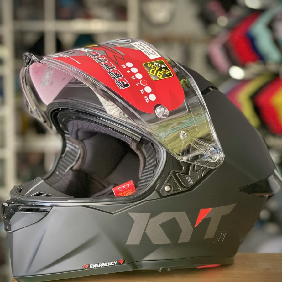 Jual HELM KYT R2R Plaint Matt Black HELM FULL FACE terbau | Shopee ...