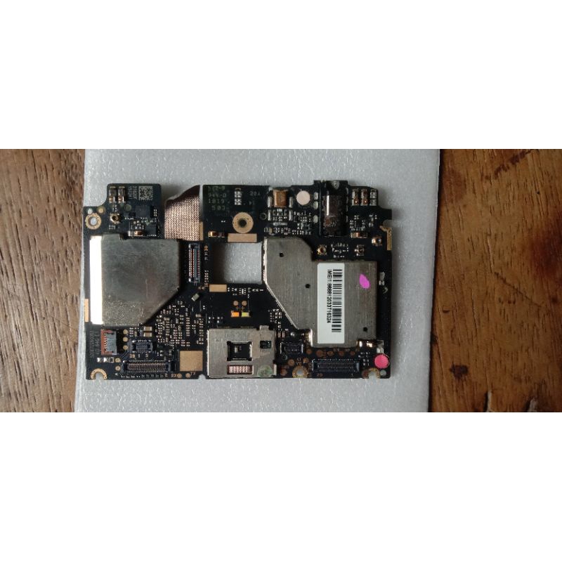 Jual Mesin Xiaomi Redmi 5 plus Ram 4/64GB Normal tested bergaransi ...