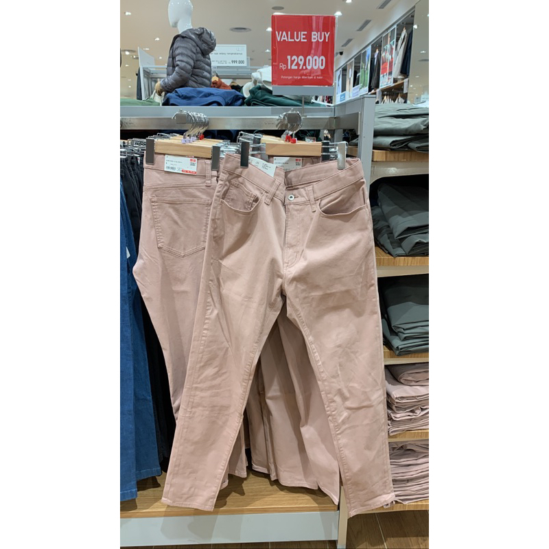 Jual Uniqlo jeans warna ultra stretch cowok | Shopee Indonesia