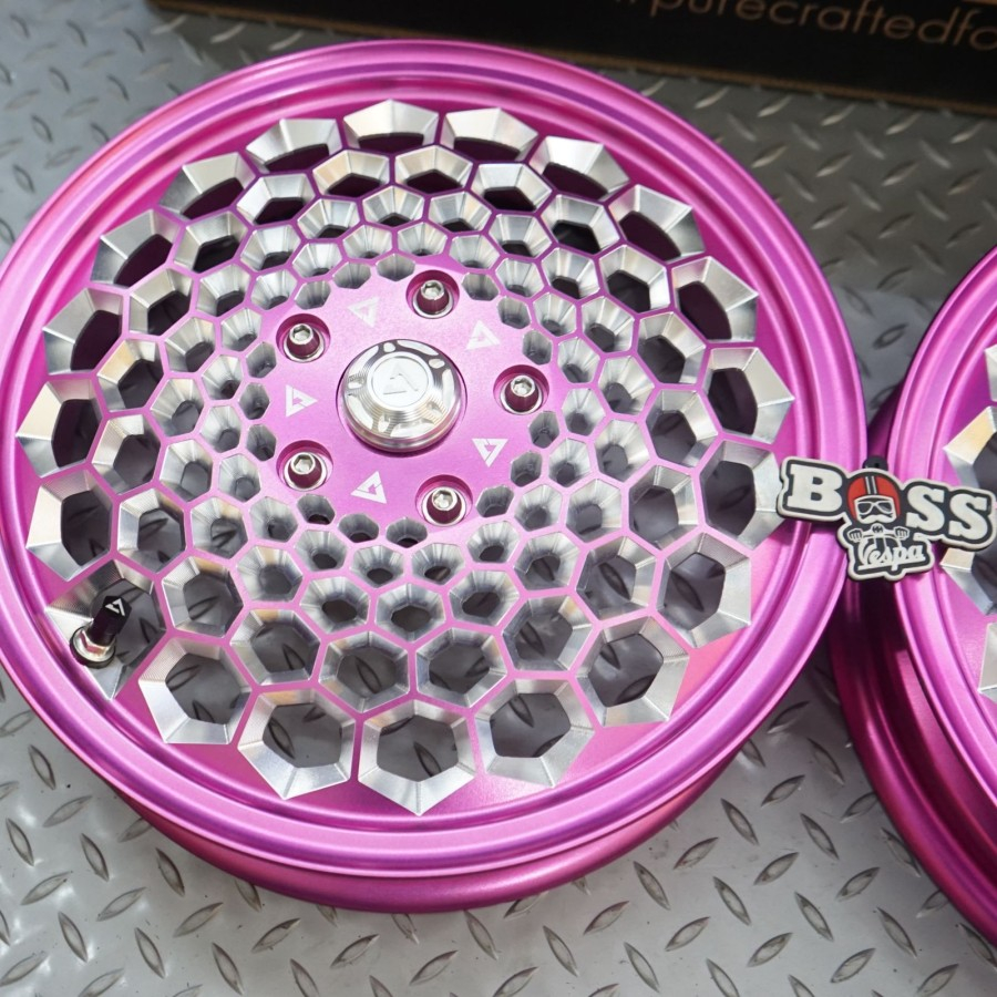 Jual Velg Genova Uno Pink Front & Rear Vespa Sprint Primavera GTS S LX ...