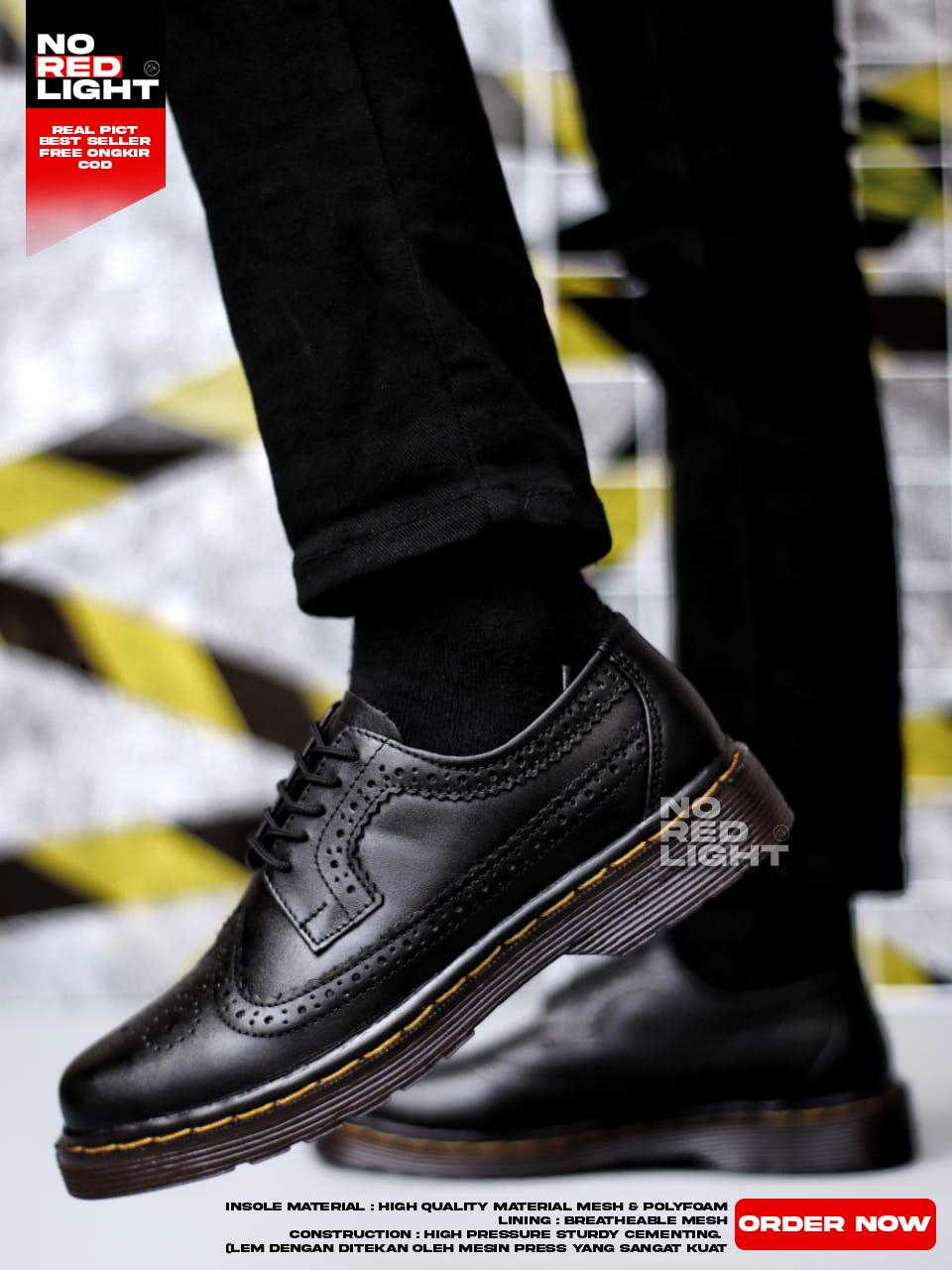 Jual Sepatu Formal Pantofel Docmart Hitam Kerja Pria | Shopee Indonesia