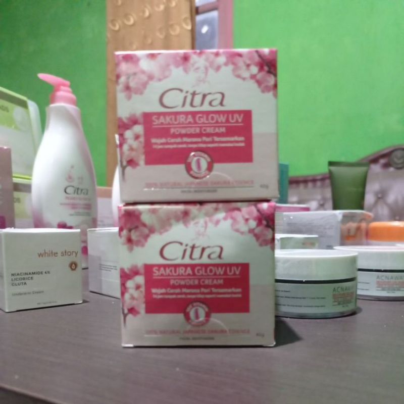 Jual Citra Hazeline Sakura Glow UV Powder Cream 50g | Shopee Indonesia
