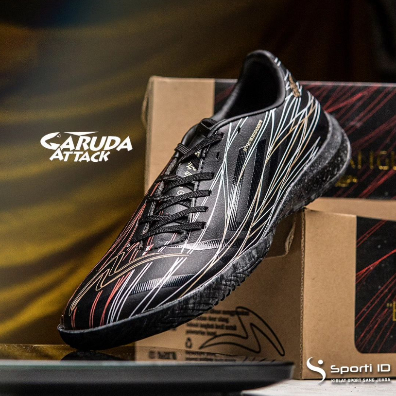 Jual Sepatu Futsal Specs Accelerator Lightspeed 4 GA23 Pro IN - Black ...