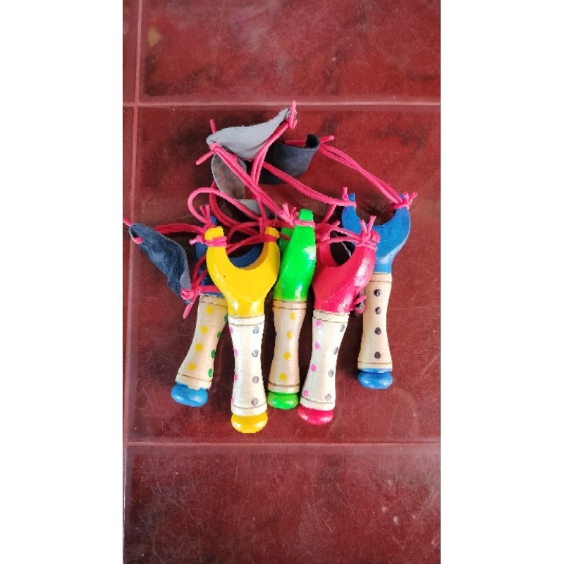 Jual Ketapel Kayu Mainan Tradisional khas Jogja - Cat | Shopee Indonesia
