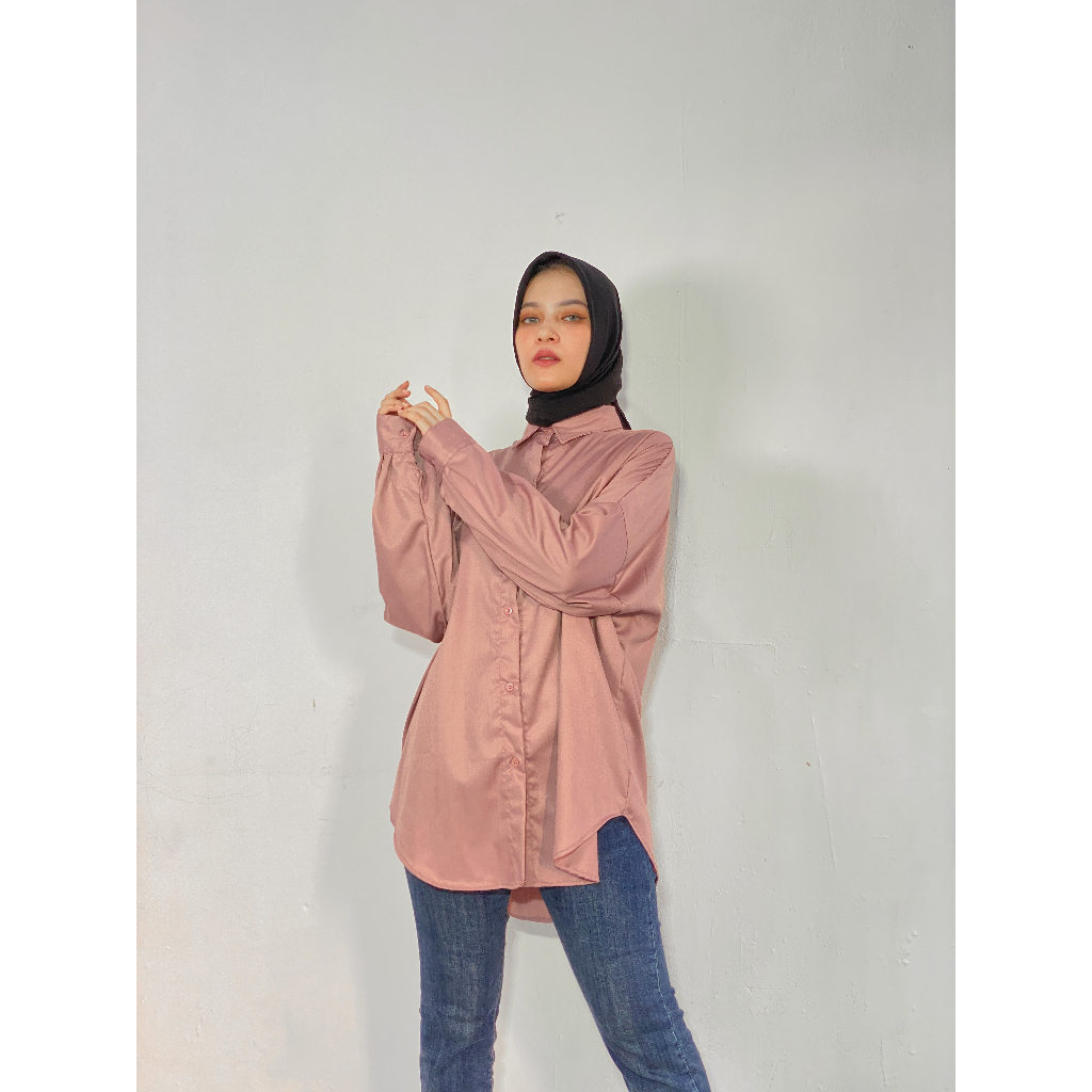 Jual Lala Gallery - Kemeja Basic Oversize in Dusty Pink - FREE HIJAB ...