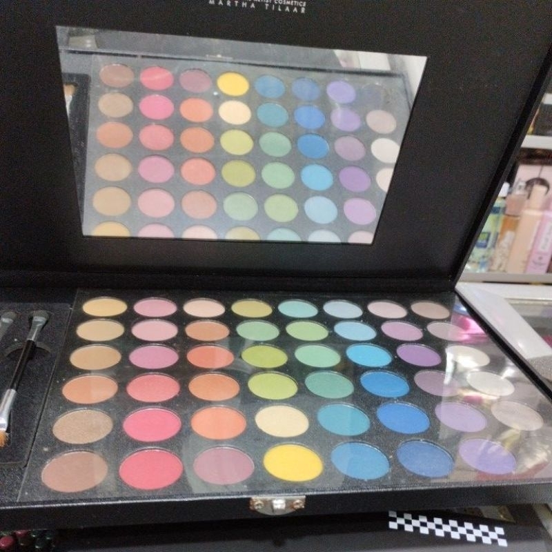 Jual PROFESSIONAL EYE SHADOW PALETTE PAC, 48 COLORS ,netto:70g | Shopee ...