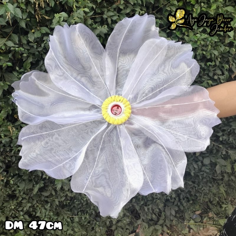 Jual Kelopak Bunga Dekorasi Pelaminan model bunga sepatu /Artificial ...