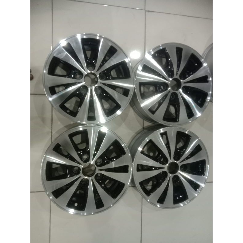 Jual VELG ORIGINAL INOVA RING 15 PCD 5×114 | Shopee Indonesia