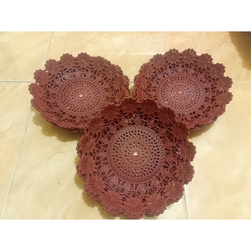 Jual Piring Rotan Plastik Coklat Ukuran 26 cm Selusin | Shopee Indonesia