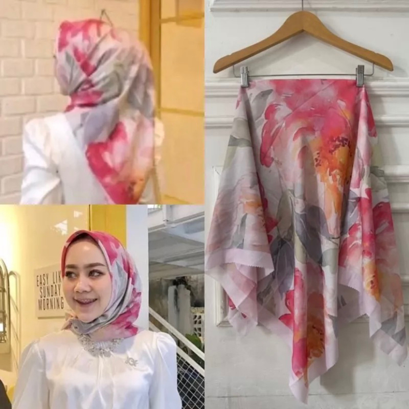 Jual TERLARIS HIJAB SEGIEMPAT VOAL MOTIF BUNGA ADELINE PEACH / Voal ...