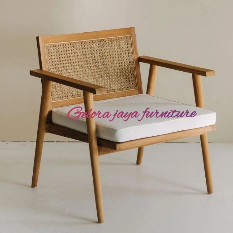 Jual Kursi klasik kursi retro kursi rotan + busa dudukan kursi | Shopee ...