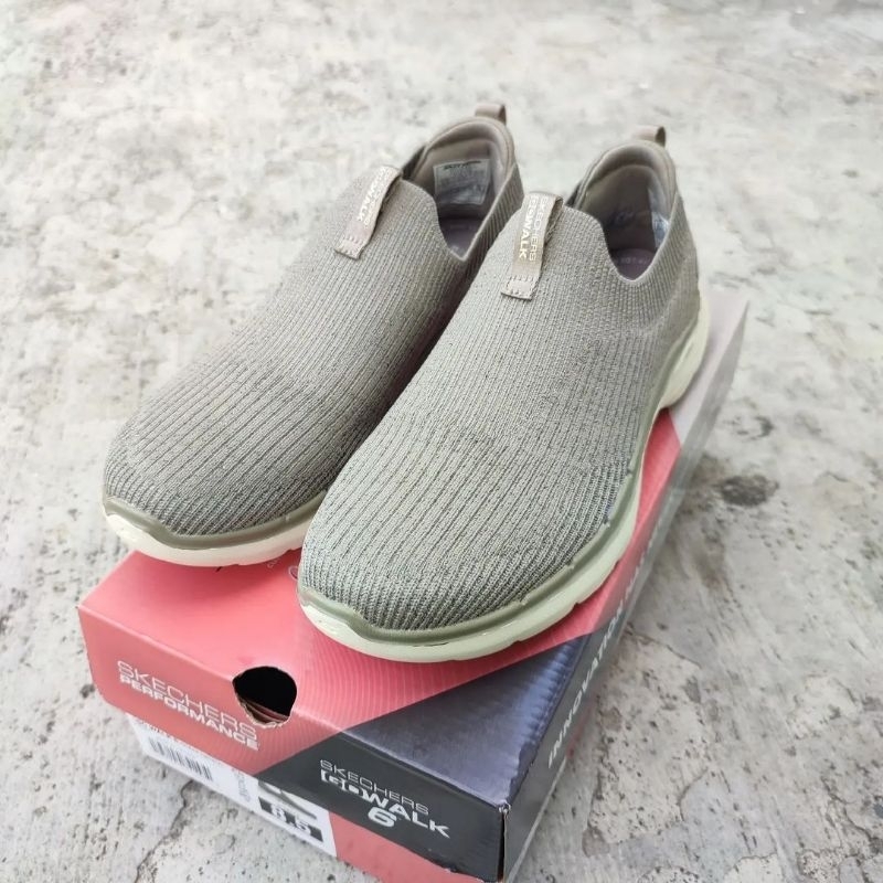 Jual Sepatu Slip On Skechers Go Walk 6 "Taupe" | Shopee Indonesia