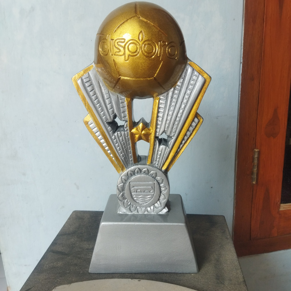 Jual PIALA, TROPY, PIALA 1 SET, PIALA SATUAN | Shopee Indonesia