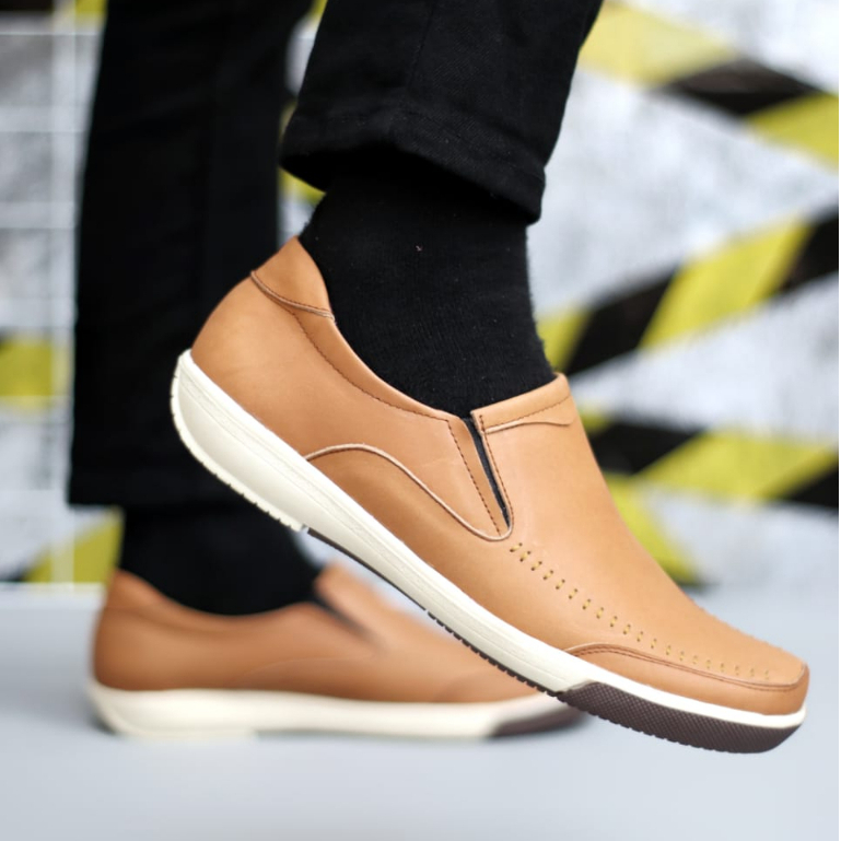 Jual Sepatu Formal Casual Slip On Kulit Asli Hitam Pria Sepatu Kasual ...