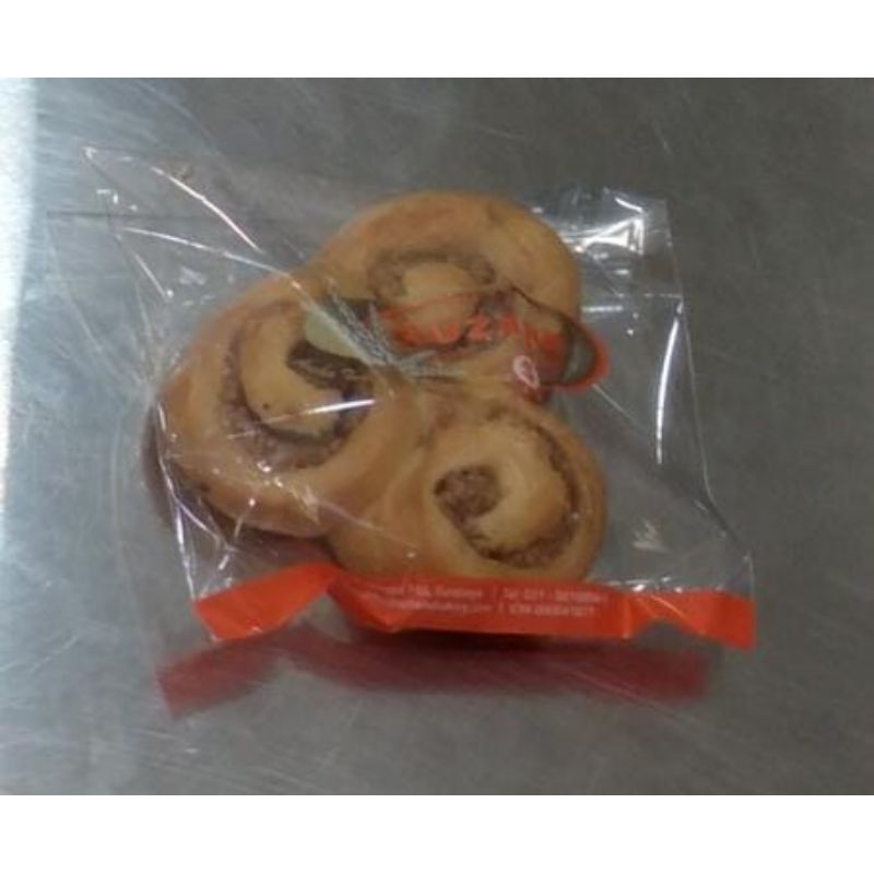 Jual Roti Special Kacang | Roti Kacang Kecil SUZANA Bakery | Shopee ...