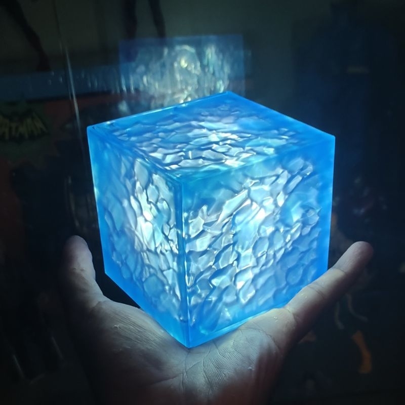 Jual Marvel Legends Tesseract 2 Pack Loki | Shopee Indonesia