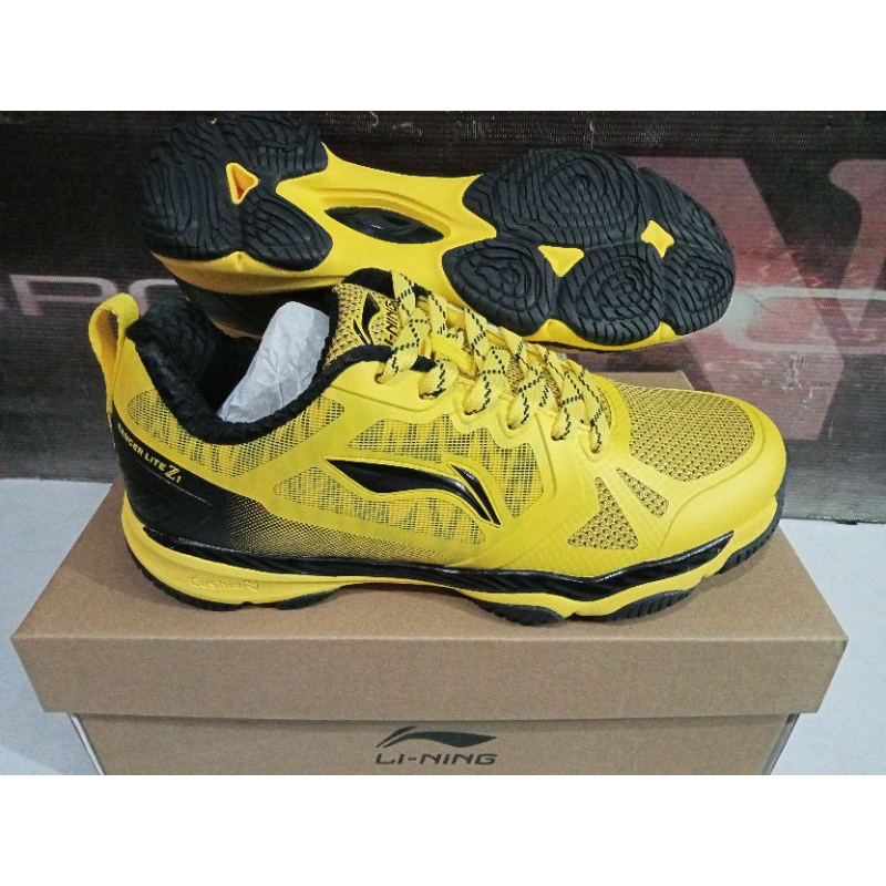 Jual SEPATU BADMINTON LINING RANGER LITE Z1 ORIGINAL | Shopee Indonesia