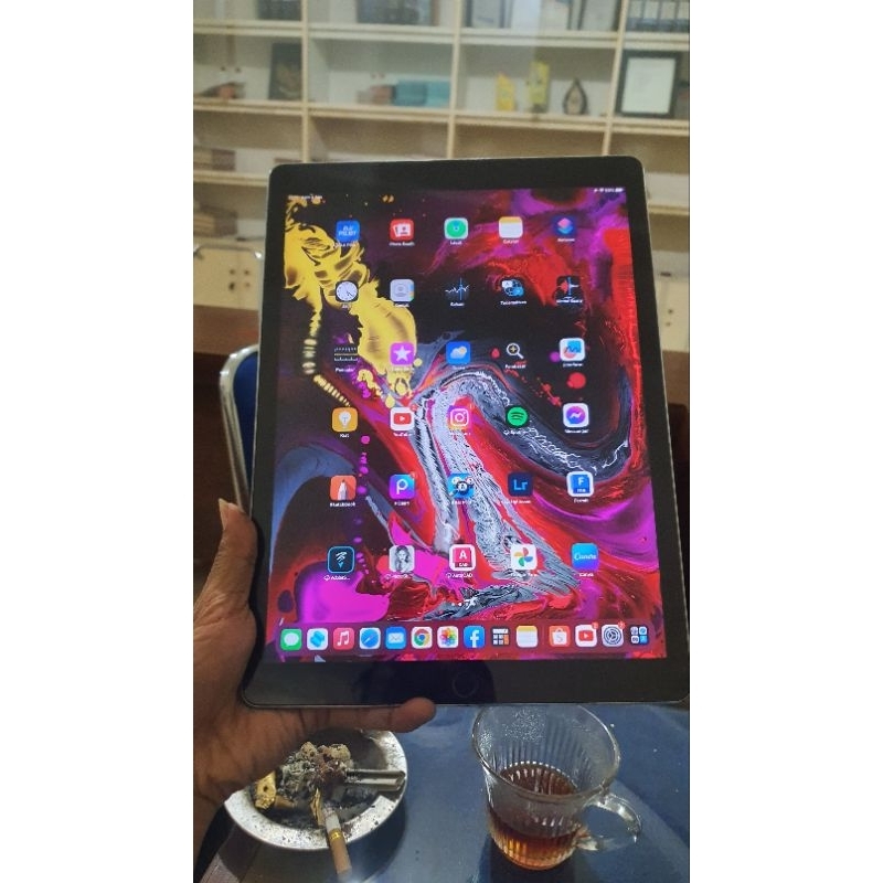 Jual ipad pro 12,9 32gb wifi free apk procreate dll. | Shopee Indonesia