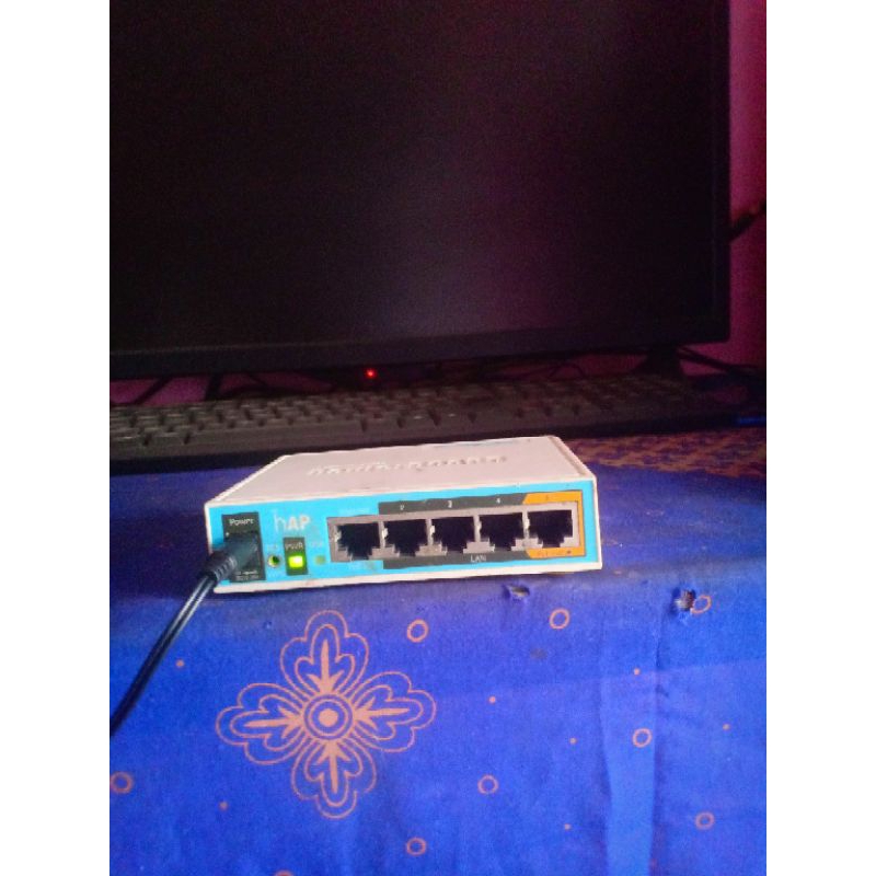 Jual Mikrotik RB951Ui-2nD cocok untuk hotsopt voucheran/klien rumahan ...