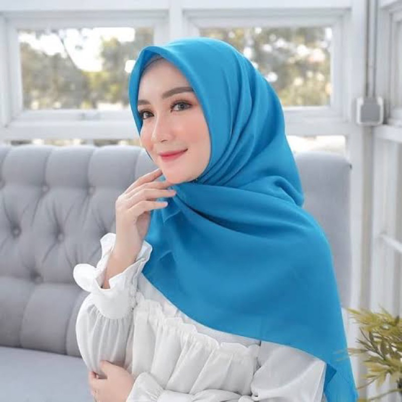 Jual Hijab Bella Square Warna Biru Turkish (Laser Cut) | Shopee Indonesia