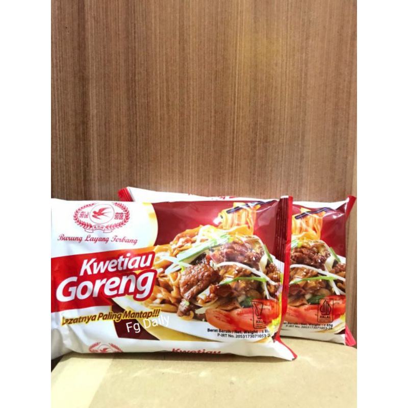 Jual Kwetiau / kwetiaw goreng instant cap burung layang terbang HALAL ...