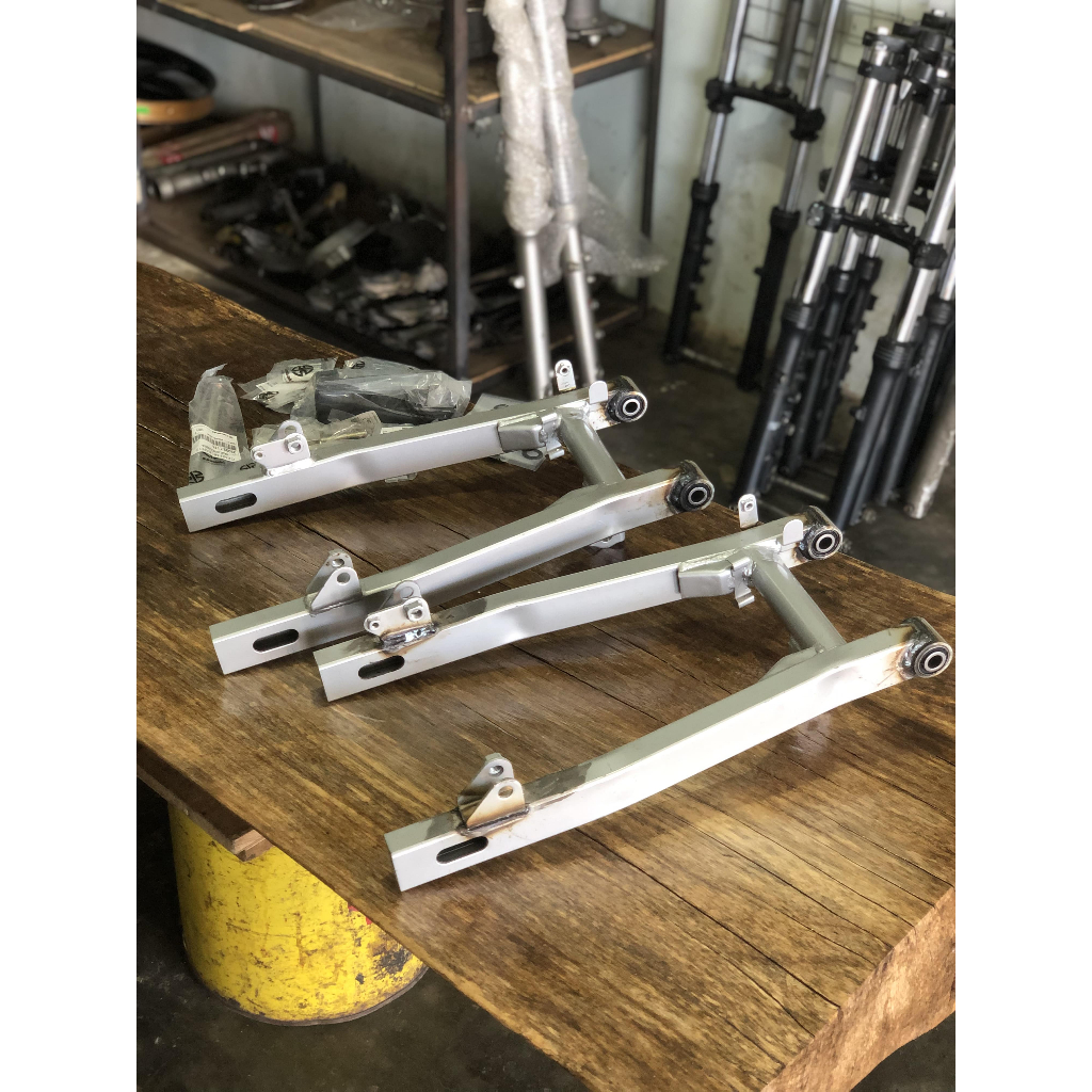 Jual Arm Kaze PNP CB GL100 Original Swing Arm Supit Kawasaki Kaze ...