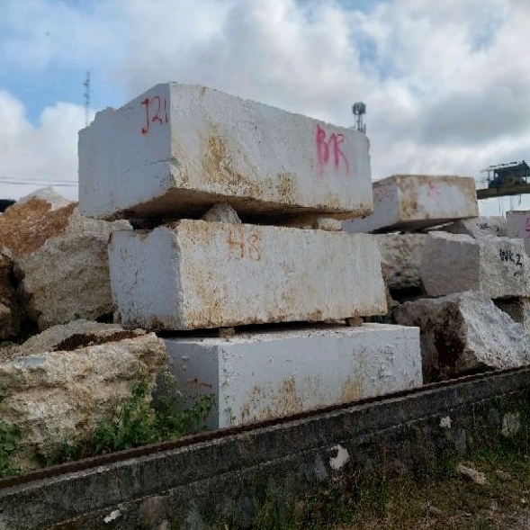 Jual Bahan balok batu marmer asli tulungagung harga per m³ | Shopee ...