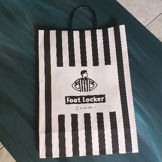 Jual Foot Locker Terlengkap & Harga Terbaru Juli 2024 | Shopee Indonesia