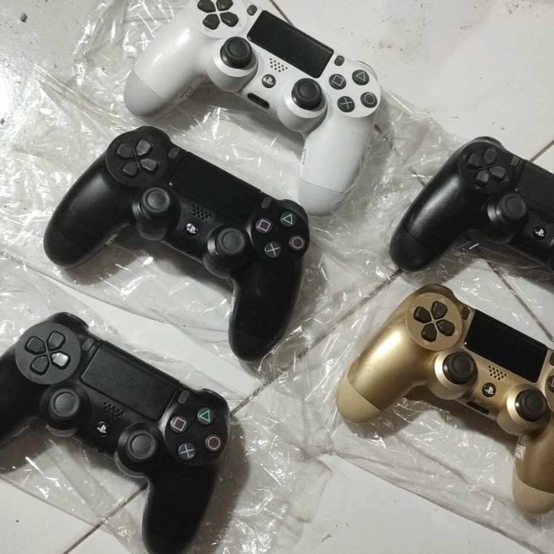 Jual Stick ori mesin 100% ps4 normal full,kesing gradeB ada lecet/kusam ...