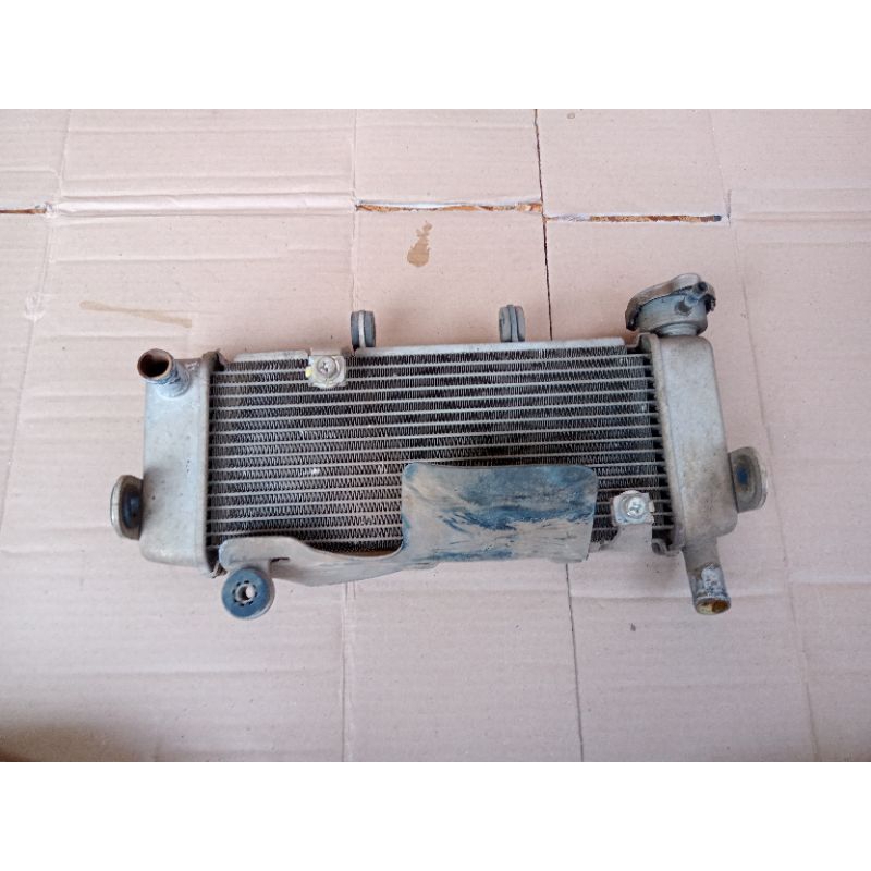 Jual radiator honda cb150r led original | Shopee Indonesia