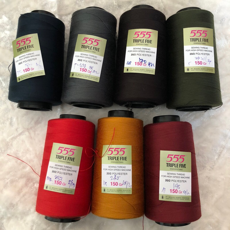 Jual BENANG JAHIT SPUN POLYESTER / BENANG JAHIT TRIPLE FIVE / BENANG ...