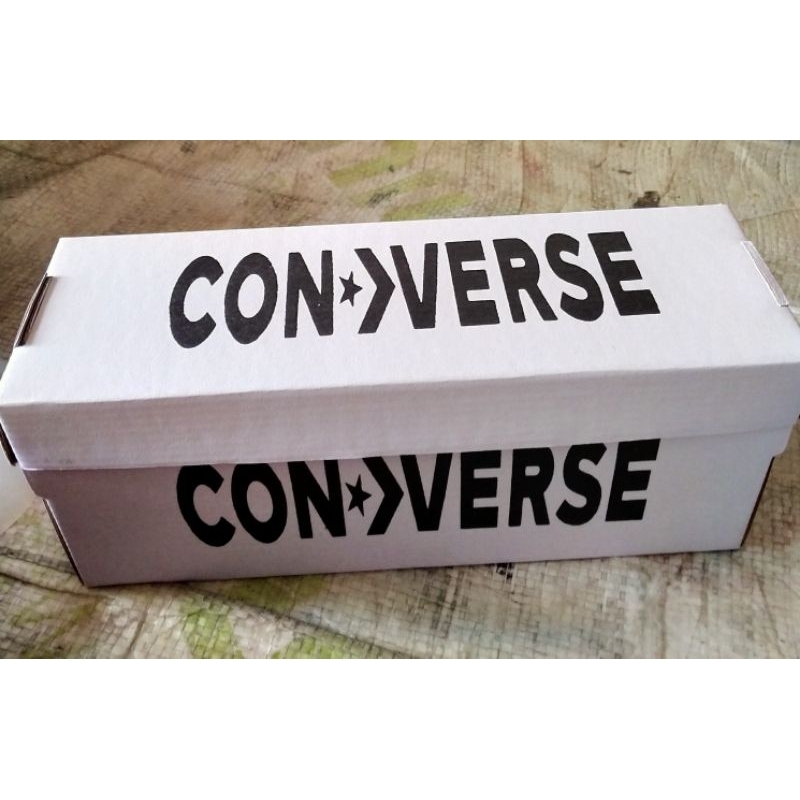 Jual Dus Sepatu Putih White Kraft, Custom Cetak/Sablon Logo Box Kemasan ...