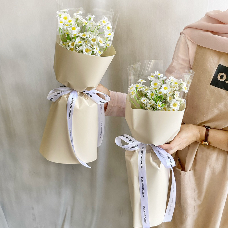Jual Echiiglo - CLASSIC ARTIFICIAL DAISY CHAMOMILE BOUQUET / BUKET ...