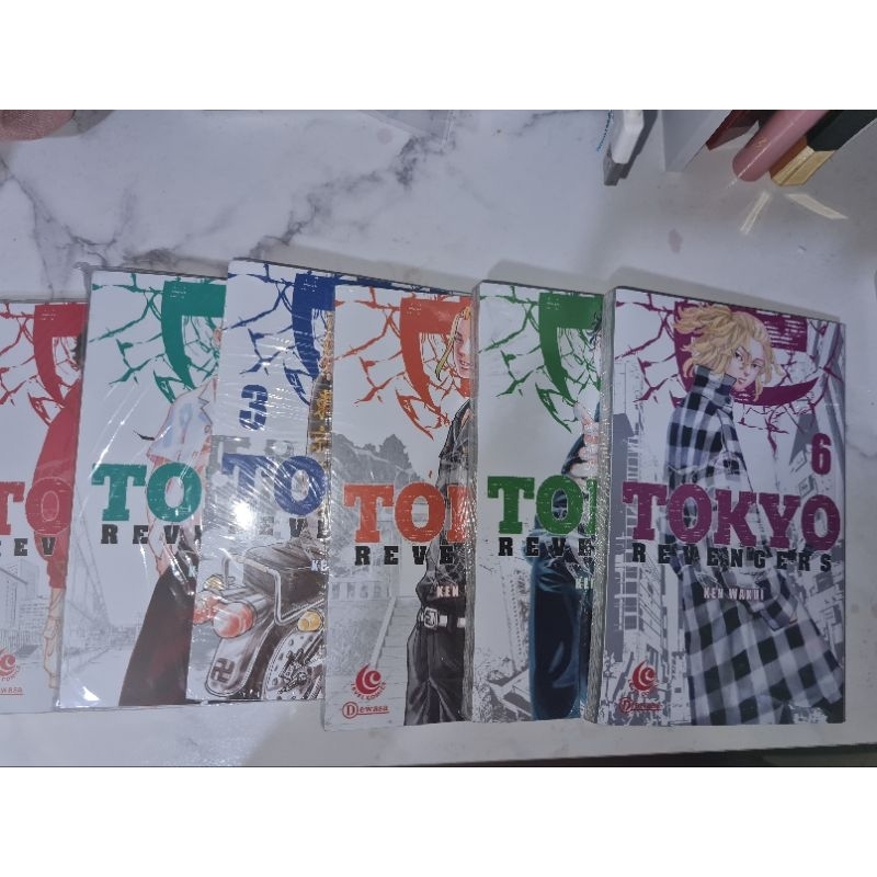Jual Preloved Segel Komik Tokyo Revengers 1 2 3 4 5 6 Comic Indonesia | Shopee Indonesia