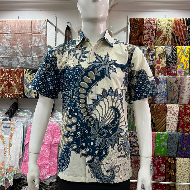 Jual kemeja batik tangan pendek motif abstrak cream biru | Shopee Indonesia