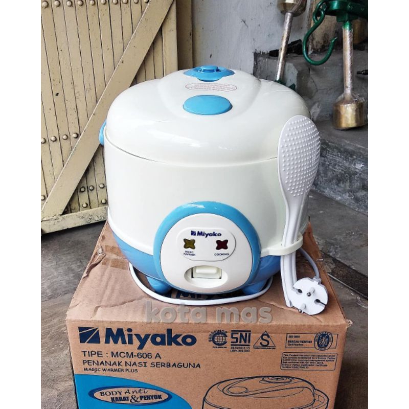 Jual Rice Cooker Magic Com Jar Kecil Mini Miyako 3in1 MCM606A 0,6 Liter ...