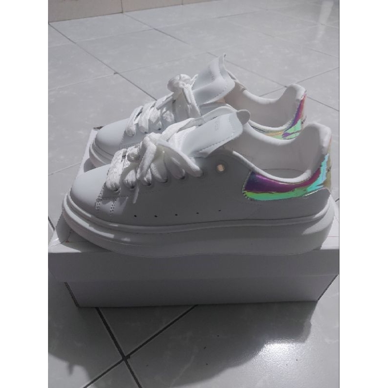 Jual sepatu casual full putih maquen | Shopee Indonesia