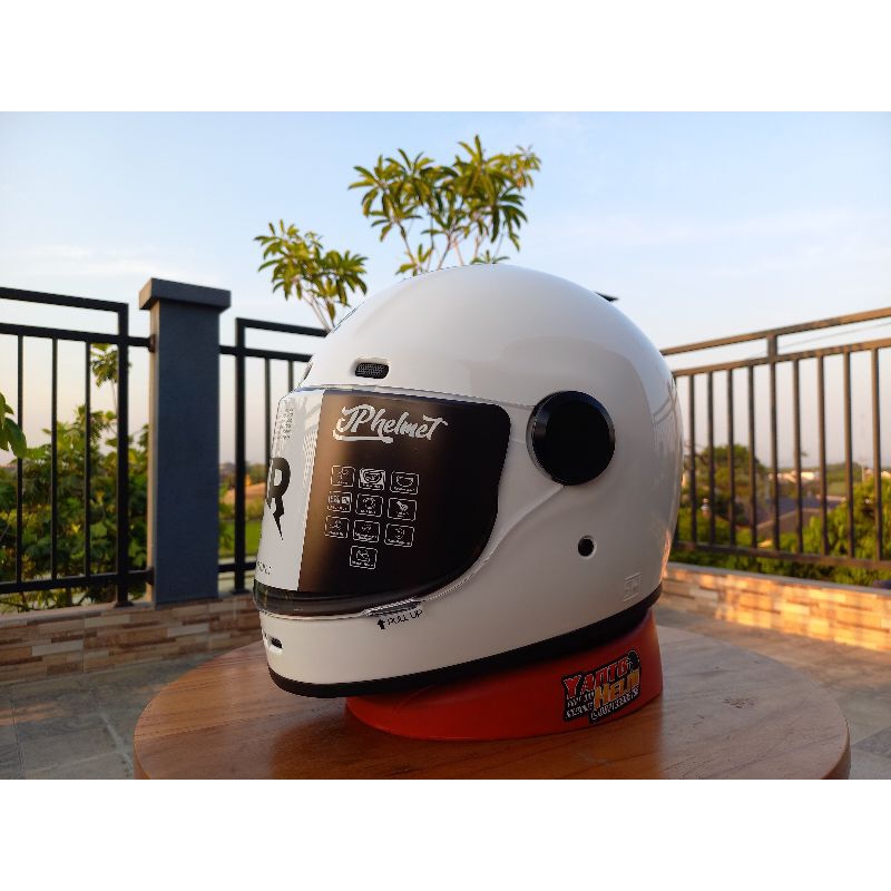 Jual HELM JP ROKR SOLID BROKEN WHITE ORIGINAL HELM RETRO CAKIL | Shopee ...