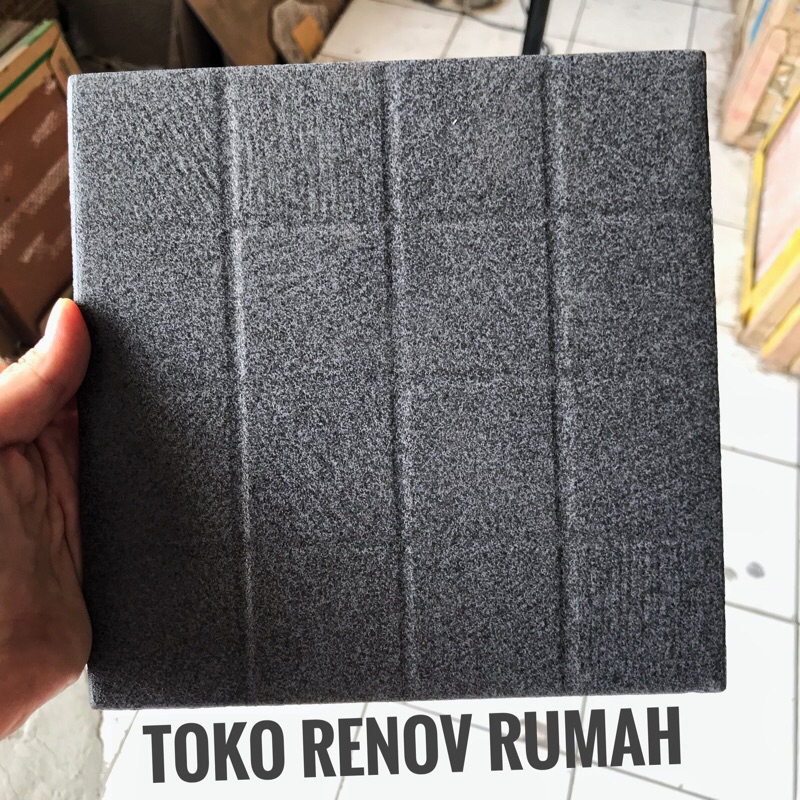 Jual keramik lantai 20x20 hitam (kasar)/ keramik lantai kamar mandi ...